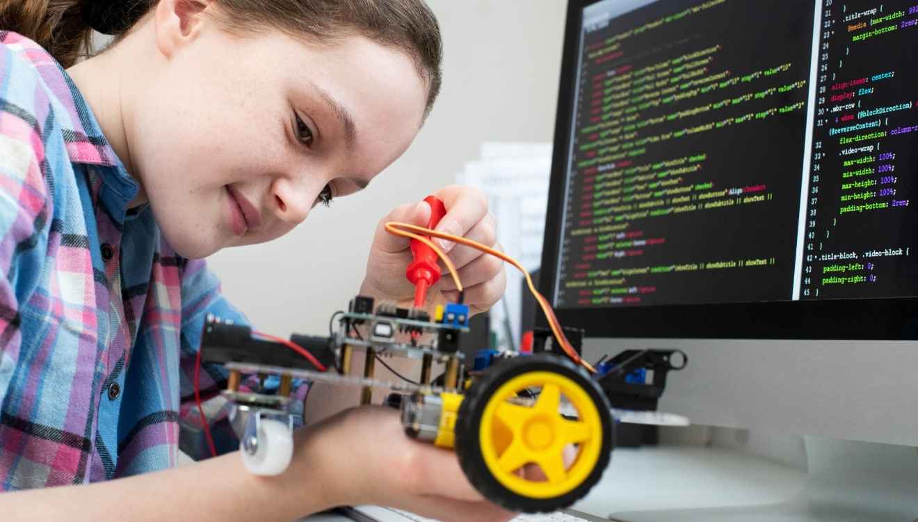 The state of STEM gender equity in 2024 | Department of Industry ...
